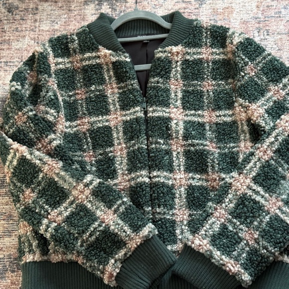 Beyond Yoga | Jackets & Coats | Beyond Yoga Green Plaid Jacket | Poshmark